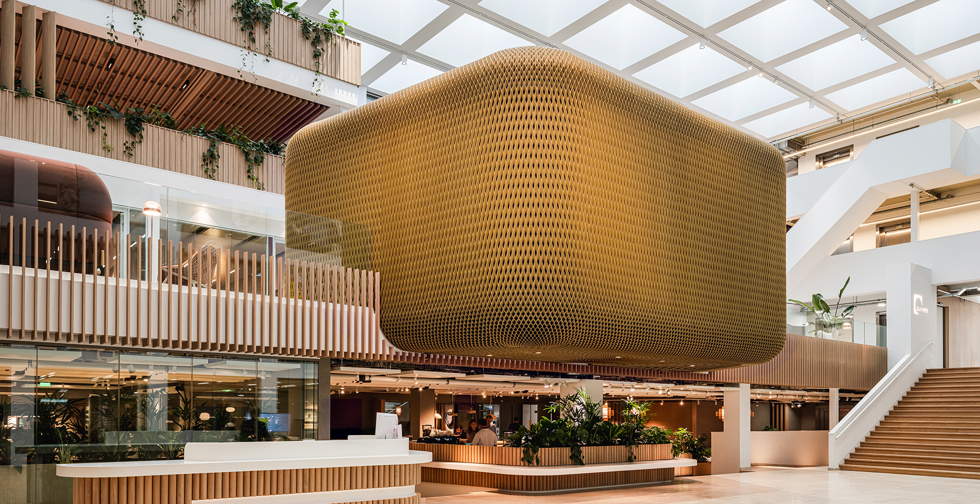 Maatwerk interieur - DLA Piper, Amsterdam - Smeulders Interieurgroep